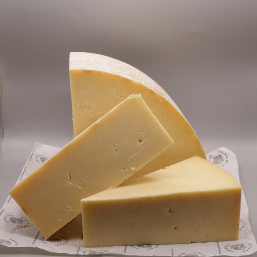 Pitchfork Cheddar 200g